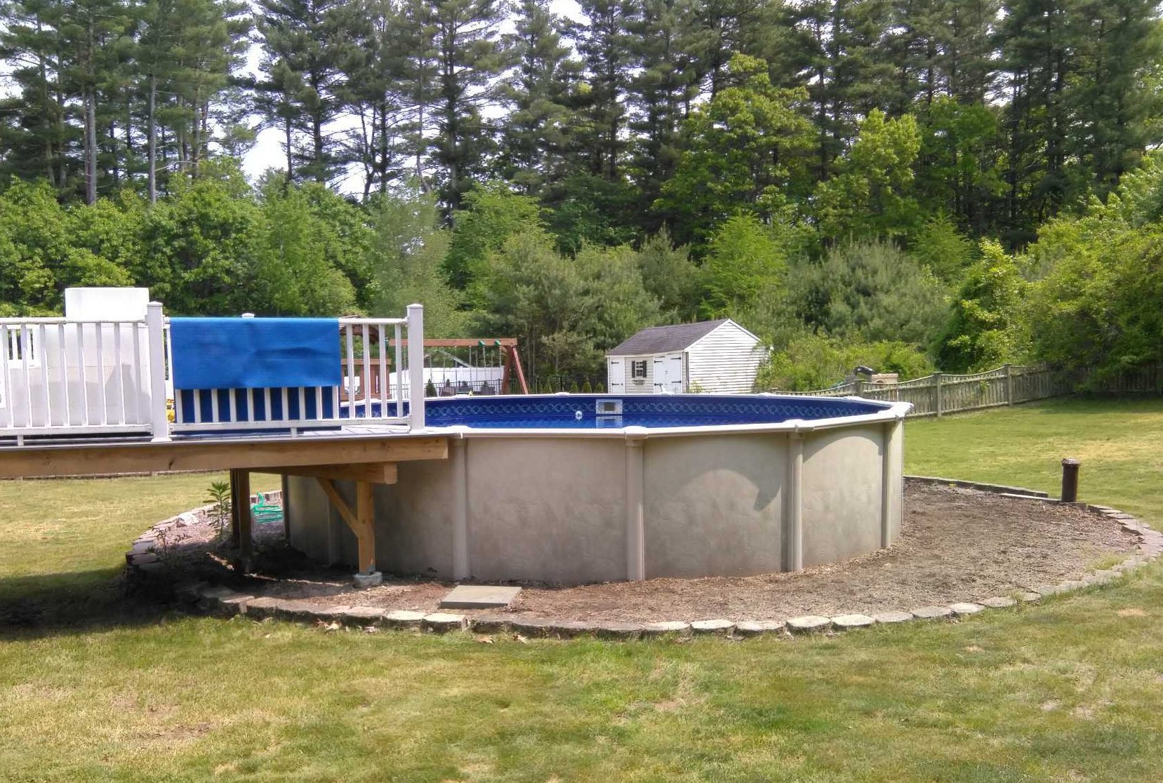 Gallery – Seasons Pool and Patio